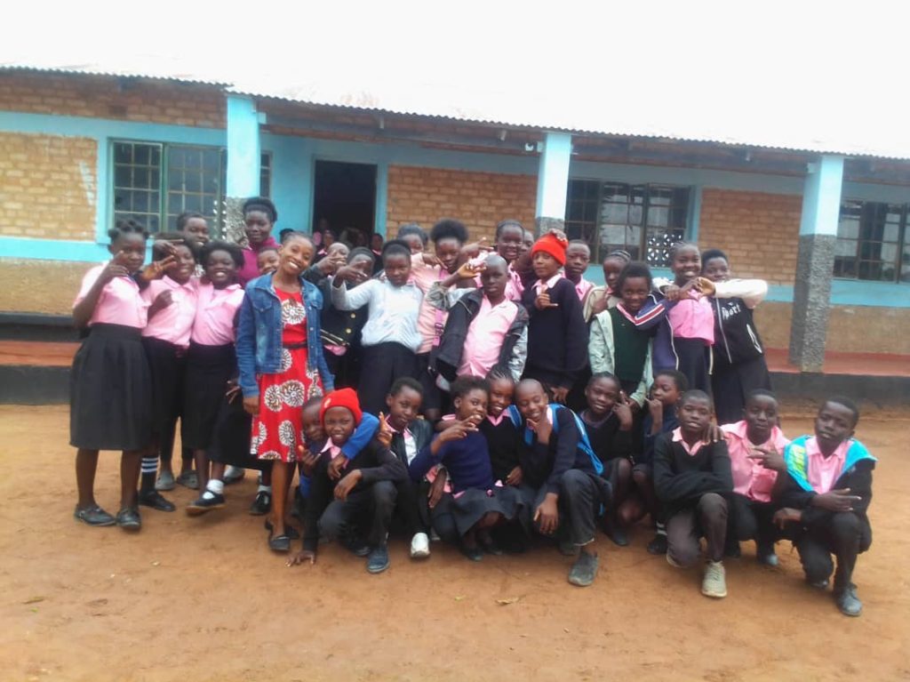 HENRY KAPATA & VALLEY VIEW PRIMARY SCHOOL TO SCHOOL – Zambia’s Scholarship Fund
